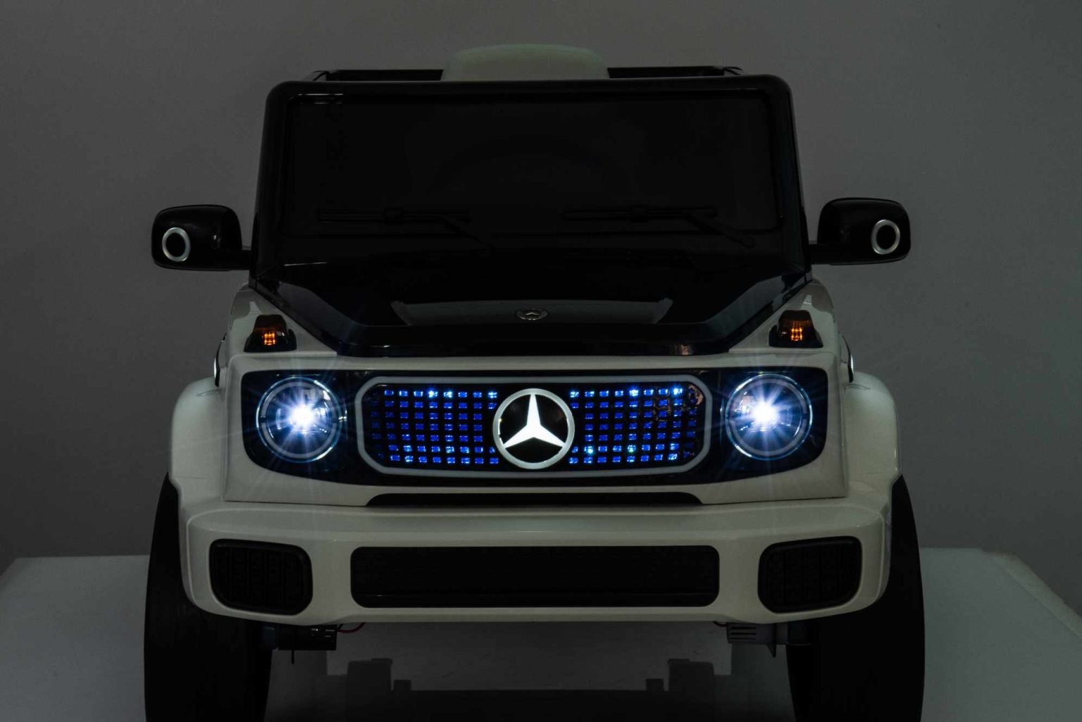 Mercedes Benz EQG Concept G Wagon Kids Ride on Car 12v - Oitek